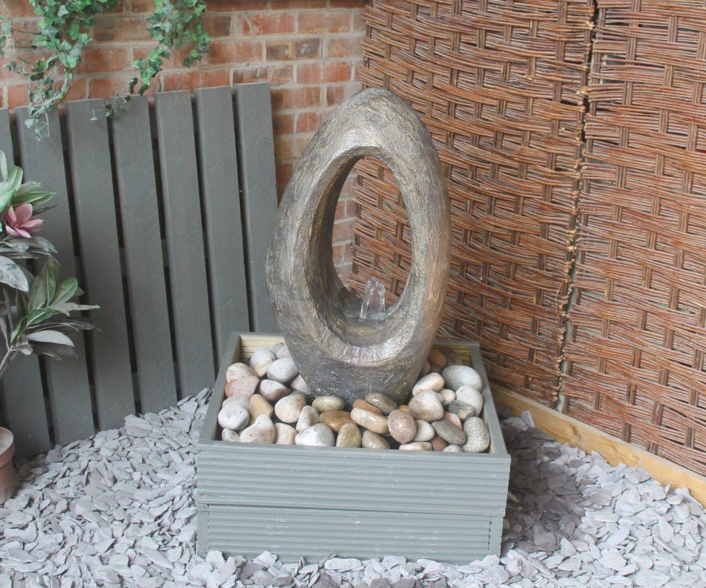 Circle Drive Way Patio Fountain | Small Self Contained Water Features